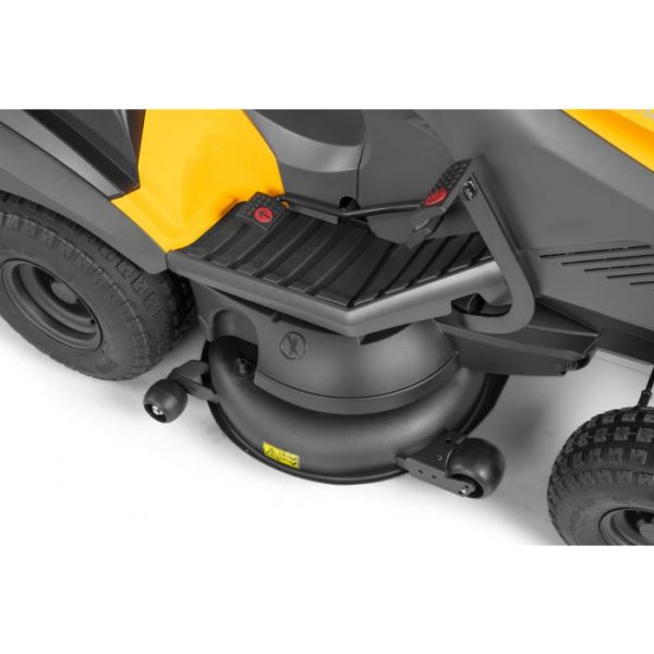 Stiga Estate 9102W 102cm (40″) Lawn Tractor – Frank Nicol