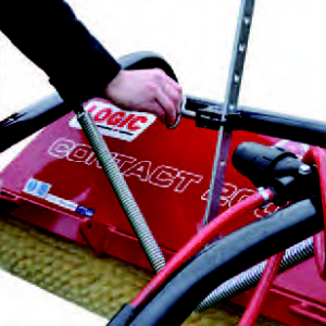 Logic CTF250DSK Weed Wiper 2.5Mtr – Contact 2000 – Frank Nicol