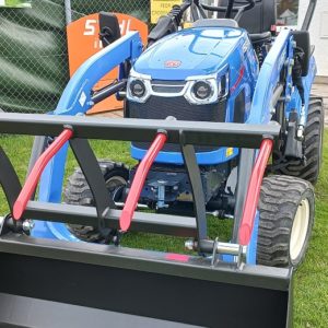Iseki TXGS24 Compact Tractor – Frank Nicol