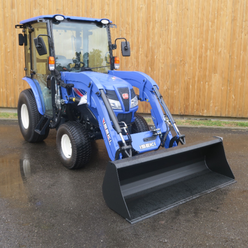 Iseki TH5420 HST Cab with Ag tyres – Frank Nicol